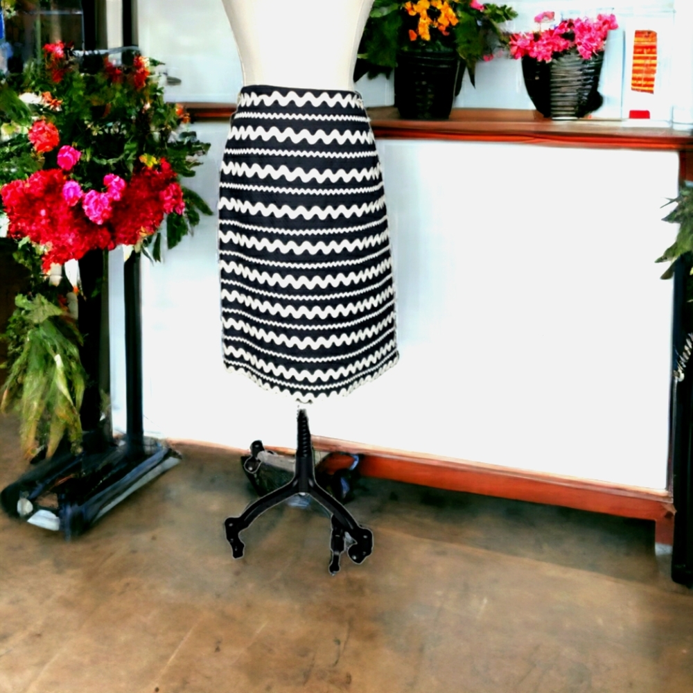 J Mclaughlin Brick-O-Brack Applique Mini Waffle Quilt… - Gem